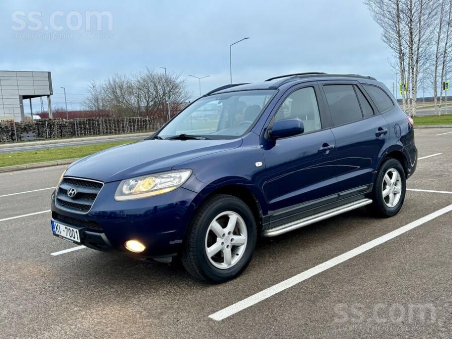 Zils Hyundai Santa Fe 2010 Liepāja, ar dzinēja tilpumu 2.20 L un nobraukumu 230 tūkst. km par 5800 €, foto 1 vietnē AUTOMOTO.COM.LV