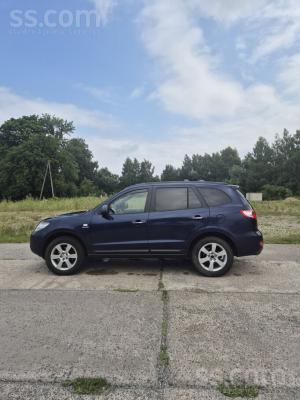 Zils Hyundai Santa Fe 2010 Rīga, ar dzinēja tilpumu 2.20 L un nobraukumu 213 tūkst. km par 6490 €, foto 9 vietnē AUTOMOTO.COM.LV