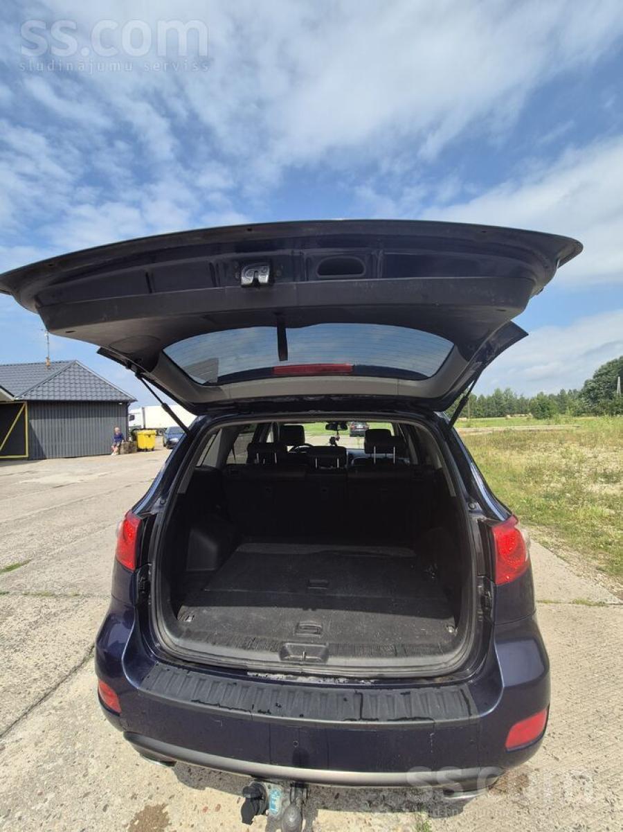 Zils Hyundai Santa Fe 2010 Rīga, ar dzinēja tilpumu 2.20 L un nobraukumu 213 tūkst. km par 6490 €, foto 10 vietnē AUTOMOTO.COM.LV