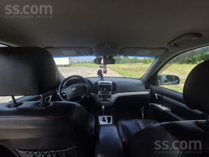 Zils Hyundai Santa Fe 2010 Rīga, ar dzinēja tilpumu 2.20 L un nobraukumu 213 tūkst. km par 6490 €, foto 13 vietnē AUTOMOTO.COM.LV
