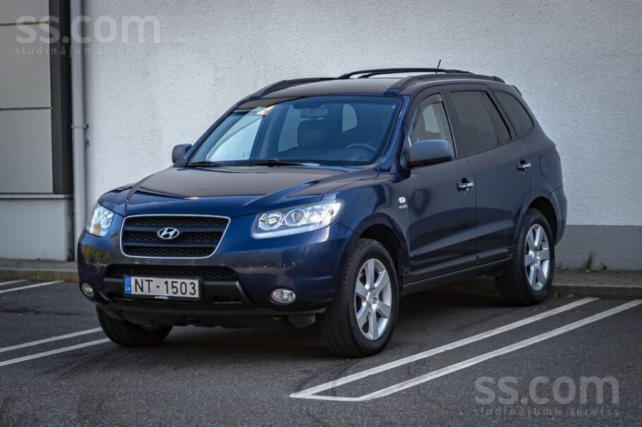 Zils Hyundai Santa Fe 2010 Rīga, ar dzinēja tilpumu 2.20 L un nobraukumu 216 tūkst. km par 5990 €, foto 1 vietnē AUTOMOTO.COM.LV