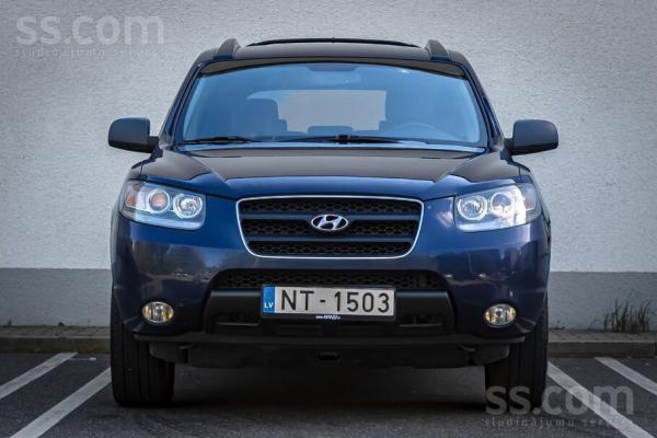 Zils Hyundai Santa Fe 2010 Rīga, ar dzinēja tilpumu 2.20 L un nobraukumu 216 tūkst. km par 5990 €, foto 3 vietnē AUTOMOTO.COM.LV