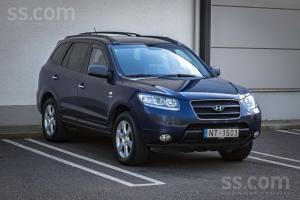 Zils Hyundai Santa Fe 2010 Rīga, ar dzinēja tilpumu 2.20 L un nobraukumu 216 tūkst. km par 5990 €, foto 4 vietnē AUTOMOTO.COM.LV