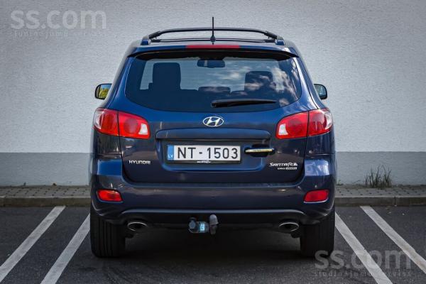 Zils Hyundai Santa Fe 2010 Rīga, ar dzinēja tilpumu 2.20 L un nobraukumu 216 tūkst. km par 5990 €, foto 6 vietnē AUTOMOTO.COM.LV