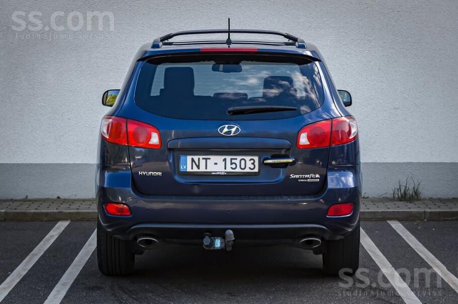 Zils Hyundai Santa Fe 2010 Rīga, ar dzinēja tilpumu 2.20 L un nobraukumu 216 tūkst. km par 5990 €, foto 6 vietnē AUTOMOTO.COM.LV