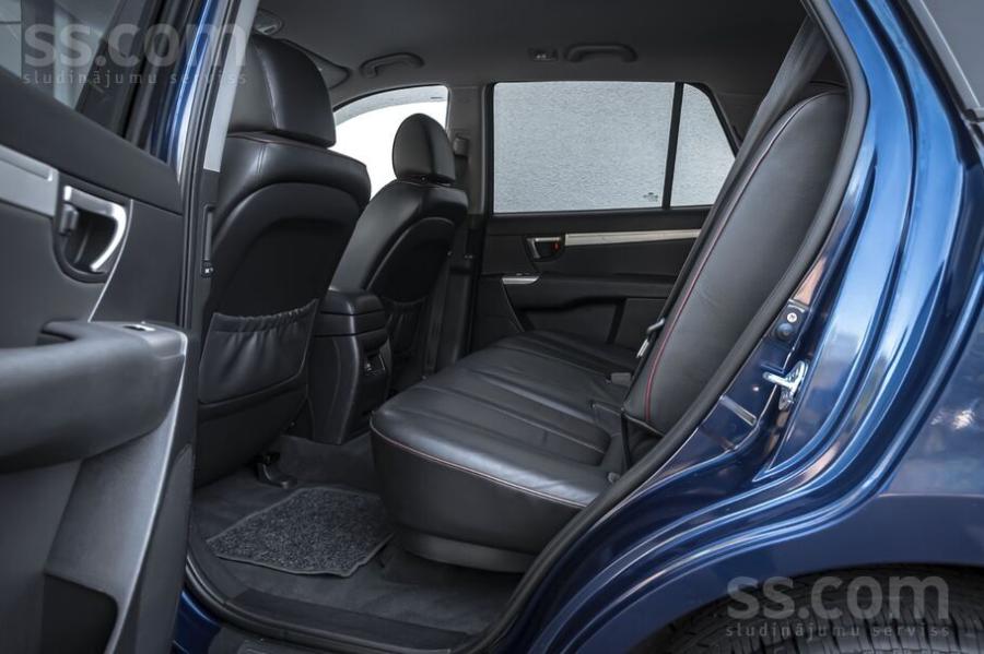 Zils Hyundai Santa Fe 2010 Rīga, ar dzinēja tilpumu 2.20 L un nobraukumu 216 tūkst. km par 5990 €, foto 13 vietnē AUTOMOTO.COM.LV