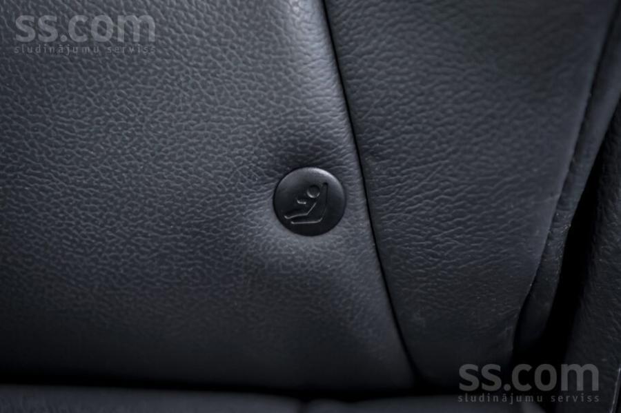 Zils Hyundai Santa Fe 2010 Rīga, ar dzinēja tilpumu 2.20 L un nobraukumu 216 tūkst. km par 5990 €, foto 16 vietnē AUTOMOTO.COM.LV