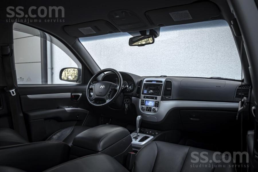 Zils Hyundai Santa Fe 2010 Rīga, ar dzinēja tilpumu 2.20 L un nobraukumu 216 tūkst. km par 5990 €, foto 17 vietnē AUTOMOTO.COM.LV