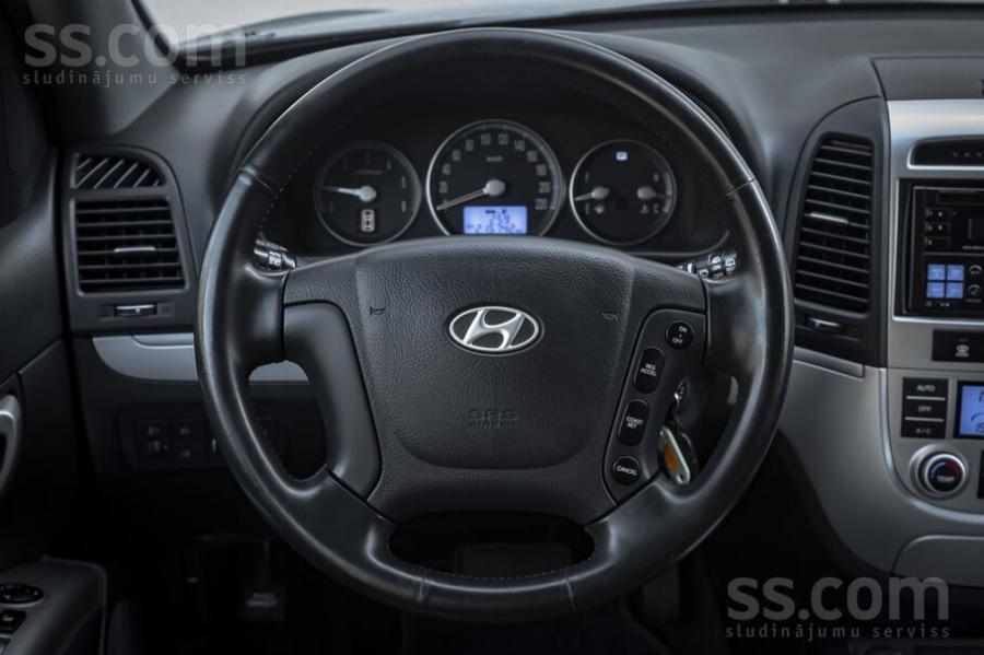 Zils Hyundai Santa Fe 2010 Rīga, ar dzinēja tilpumu 2.20 L un nobraukumu 216 tūkst. km par 5990 €, foto 20 vietnē AUTOMOTO.COM.LV