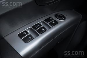 Zils Hyundai Santa Fe 2010 Rīga, ar dzinēja tilpumu 2.20 L un nobraukumu 216 tūkst. km par 5990 €, foto 27 vietnē AUTOMOTO.COM.LV