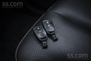 Zils Hyundai Santa Fe 2010 Rīga, ar dzinēja tilpumu 2.20 L un nobraukumu 216 tūkst. km par 5990 €, foto 29 vietnē AUTOMOTO.COM.LV