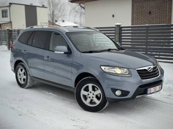 Zils Hyundai Santa Fe 2011 Jelgava, ar dzinēja tilpumu 2.20 L un nobraukumu 290 tūkst. km par 6750 €, foto 5 vietnē AUTOMOTO.COM.LV