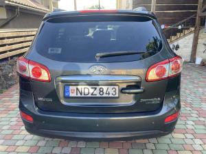 Zils Hyundai Santa Fe 2011 Panevēža, ar dzinēja tilpumu 2.36 L un nobraukumu 339 tūkst. km par 5800 €, foto 3 vietnē AUTOMOTO.COM.LV