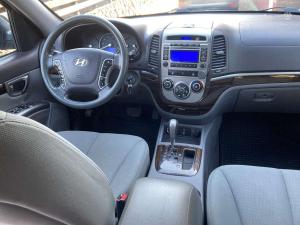 Zils Hyundai Santa Fe 2011 Panevēža, ar dzinēja tilpumu 2.36 L un nobraukumu 339 tūkst. km par 5800 €, foto 7 vietnē AUTOMOTO.COM.LV