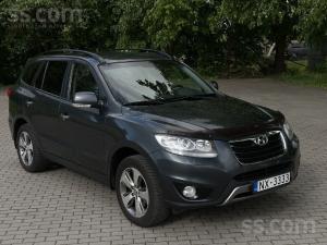 Blue Hyundai Santa Fe 2012 in Rezekne, with an engine capacity of 2.20 L and mileage of 375 thousand km for 5450 €, photo  on AUTOMOTO.COM.LV