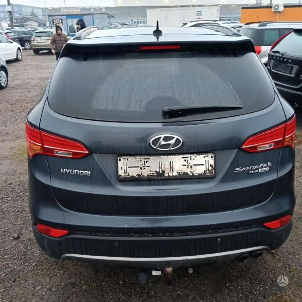 Zils Hyundai Santa Fe 2013 Kauņa, ar dzinēja tilpumu 2.20 L un nobraukumu 265 tūkst. km par 8900 €, foto 5 vietnē AUTOMOTO.COM.LV