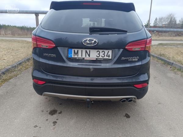 Zils Hyundai Santa Fe 2013 Visaginas, ar dzinēja tilpumu 2.20 L un nobraukumu 230 tūkst. km par 10300 €, foto 5 vietnē AUTOMOTO.COM.LV