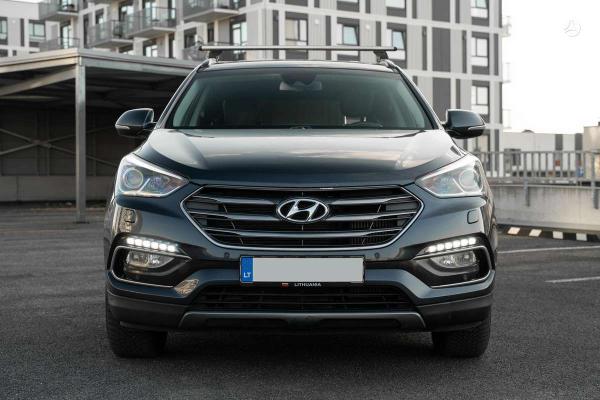 Хендай Санта Фе 2016 в Вильнюс на AUTOMOTO.COM.LV Синий Хендай Санта Фе 2016 в Вильнюс, объемом двигателя 2.20 л и пробегом 243 тыс. км за 12000 €, фото 3 на AUTOMOTO.COM.LV