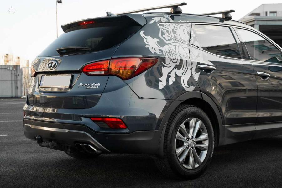 Zils Hyundai Santa Fe 2016 Viļņa, ar dzinēja tilpumu 2.20 L un nobraukumu 243 tūkst. km par 12000 €, foto 10 vietnē AUTOMOTO.COM.LV