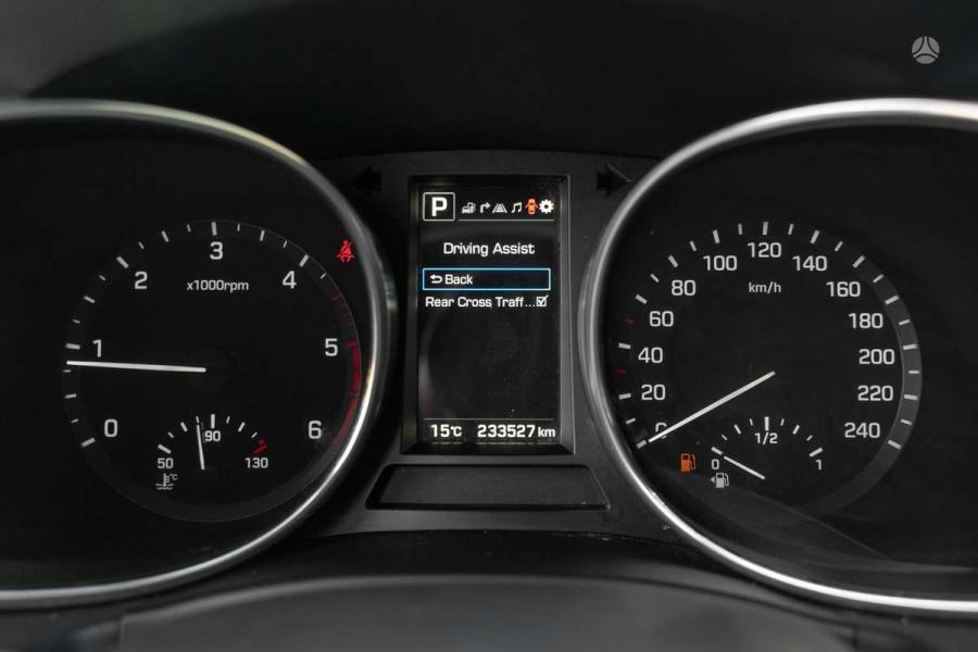 Zils Hyundai Santa Fe 2016 Viļņa, ar dzinēja tilpumu 2.20 L un nobraukumu 243 tūkst. km par 12000 €, foto 23 vietnē AUTOMOTO.COM.LV