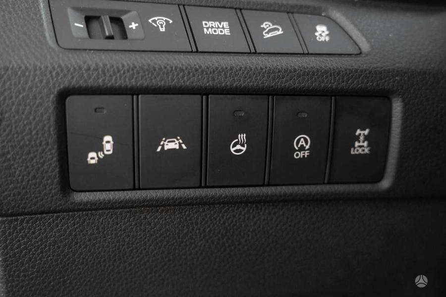 Zils Hyundai Santa Fe 2016 Viļņa, ar dzinēja tilpumu 2.20 L un nobraukumu 243 tūkst. km par 12000 €, foto 29 vietnē AUTOMOTO.COM.LV