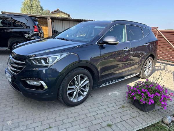 Zils Hyundai Santa Fe 2017 Viļņa, ar dzinēja tilpumu 2.20 L un nobraukumu 272 tūkst. km par 13999 €, foto 4 vietnē AUTOMOTO.COM.LV