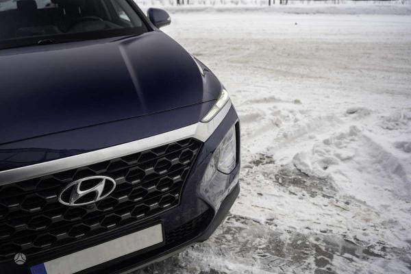 Zils Hyundai Santa Fe 2018 Viļņa, ar dzinēja tilpumu 2.20 L un nobraukumu 215 tūkst. km par 17300 €, foto 11 vietnē AUTOMOTO.COM.LV