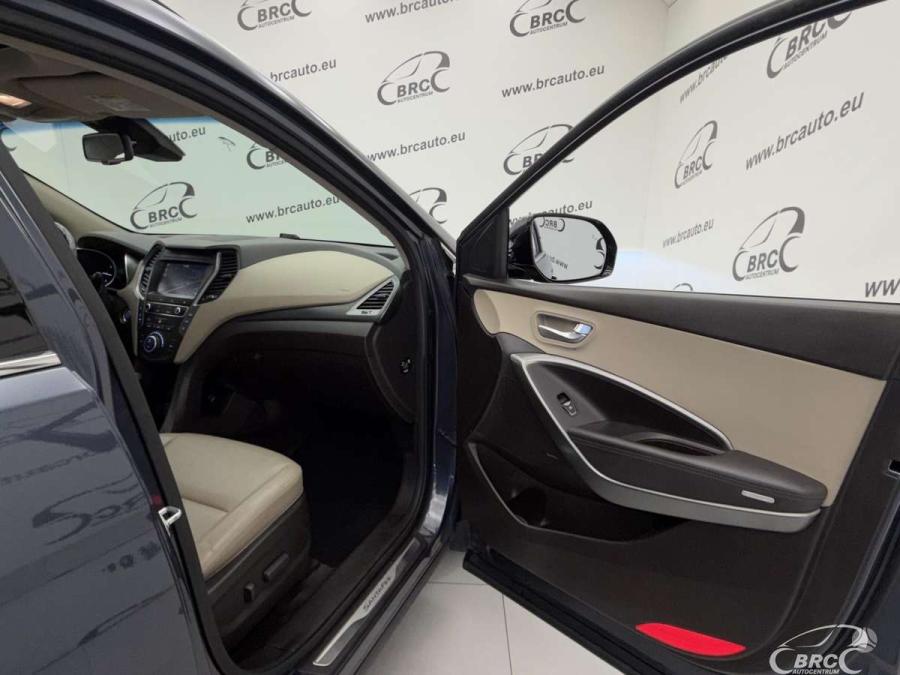 Zils Hyundai Santa Fe 2018 Viļņa, ar dzinēja tilpumu 2.20 L un nobraukumu 101 tūkst. km par 15900 €, foto 10 vietnē AUTOMOTO.COM.LV