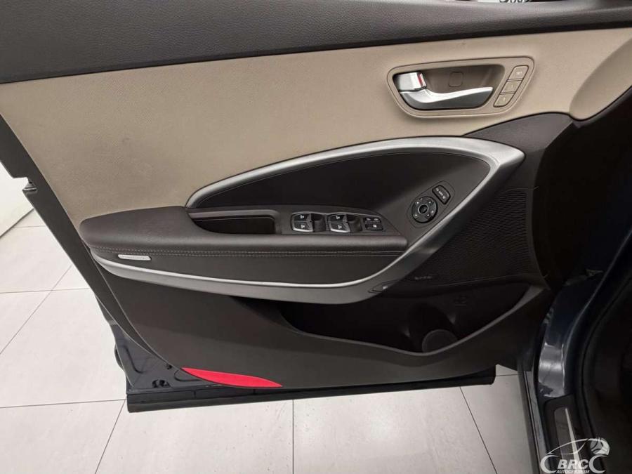 Zils Hyundai Santa Fe 2018 Viļņa, ar dzinēja tilpumu 2.20 L un nobraukumu 101 tūkst. km par 15900 €, foto 27 vietnē AUTOMOTO.COM.LV