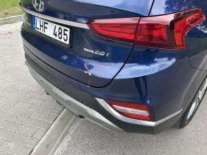 Zils Hyundai Santa Fe 2019 Viļņa, ar dzinēja tilpumu 2.00 L un nobraukumu 130 tūkst. km par 18500 €, foto 7 vietnē AUTOMOTO.COM.LV