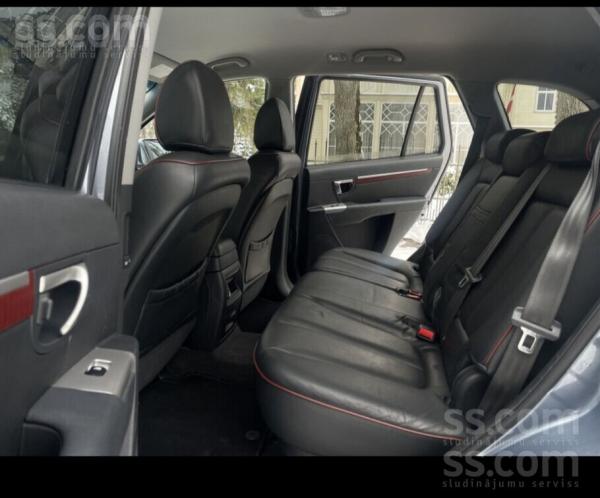 Zils Hyundai Santa Fe 2010 Valmiera, ar dzinēja tilpumu 2.20 L un nobraukumu 299 tūkst. km par 4300 €, foto 5 vietnē AUTOMOTO.COM.LV