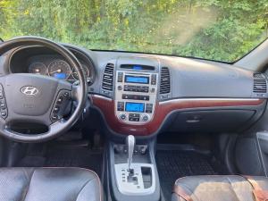 Brūns Hyundai Santa Fe 2007 Rīga, ar dzinēja tilpumu 2.20 L un nobraukumu 172 tūkst. km par 4000 €, foto 5 vietnē AUTOMOTO.COM.LV