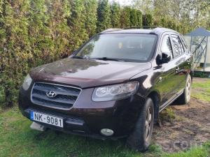 Brūns Hyundai Santa Fe 2008 Rīga, ar dzinēja tilpumu 2.20 L un nobraukumu 180 tūkst. km par 900 €, foto 4 vietnē AUTOMOTO.COM.LV
