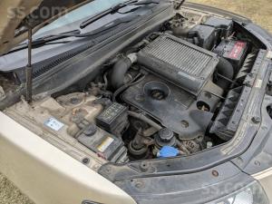 Brūns Hyundai Santa Fe 2008 Daugavpils, ar dzinēja tilpumu 2.20 L un nobraukumu 226 tūkst. km par 3800 €, foto 10 vietnē AUTOMOTO.COM.LV