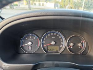 Brown Hyundai Santa Fe 2008 in Vilnius, with an engine capacity of 2.20 L and mileage of 262 thousand km for 2750 €, photo 10 on AUTOMOTO.COM.LV