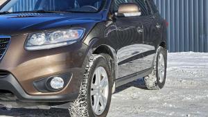 Brūns Hyundai Santa Fe 2010 Tauragė, ar dzinēja tilpumu 2.00 L un nobraukumu 247 tūkst. km par 6200 €, foto  vietnē AUTOMOTO.COM.LV