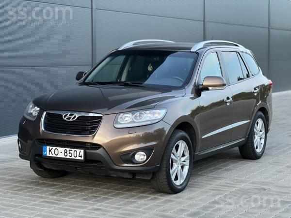 Brūns Hyundai Santa Fe 2012 Rīga, ar dzinēja tilpumu 2.00 L un nobraukumu 262 tūkst. km par 4990 €, foto 1 vietnē AUTOMOTO.COM.LV