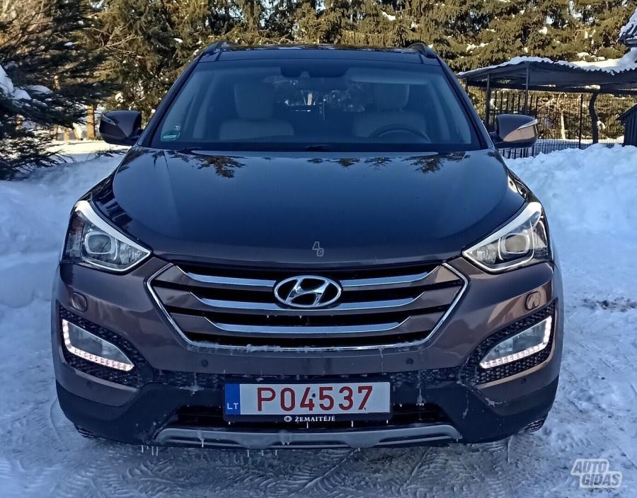 Brūns Hyundai Santa Fe 2013 Telšiai, ar dzinēja tilpumu 2.20 L un nobraukumu 231 tūkst. km par 10800 €, foto 1 vietnē AUTOMOTO.COM.LV