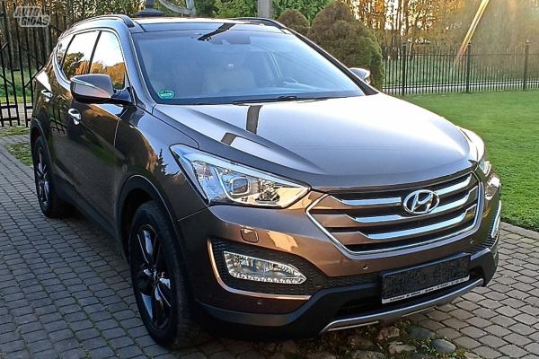 Brūns Hyundai Santa Fe 2013 Tauragė, ar dzinēja tilpumu 2.20 L un nobraukumu 231 tūkst. km par 10800 €, foto 8 vietnē AUTOMOTO.COM.LV
