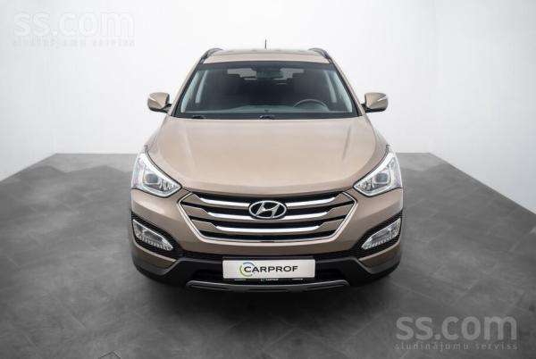 Brūns Hyundai Santa Fe 2013 Tallina, ar dzinēja tilpumu 2.20 L un nobraukumu 110 tūkst. km par 12999 €, foto 2 vietnē AUTOMOTO.COM.LV