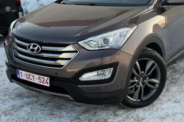 Brūns Hyundai Santa Fe 2014 Kretinga, ar dzinēja tilpumu 2.20 L un nobraukumu 198 tūkst. km par 10999 €, foto 4 vietnē AUTOMOTO.COM.LV