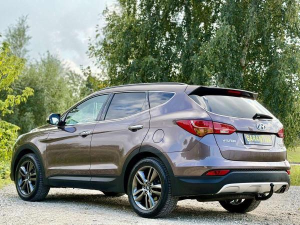 Hyundai Santa Fe 2014 Šauļi vietnē Brūns Hyundai Santa Fe 2014 Šauļi, ar dzinēja tilpumu 2.20 L un nobraukumu 233 tūkst. km par 14450 €, foto 4 vietnē AUTOMOTO.COM.LV