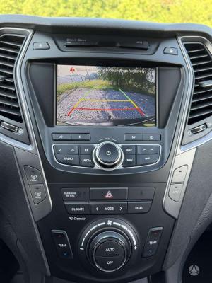 Brūns Hyundai Santa Fe 2014 Šauļi, ar dzinēja tilpumu 2.20 L un nobraukumu 233 tūkst. km par 14450 €, foto 43 vietnē AUTOMOTO.COM.LV
