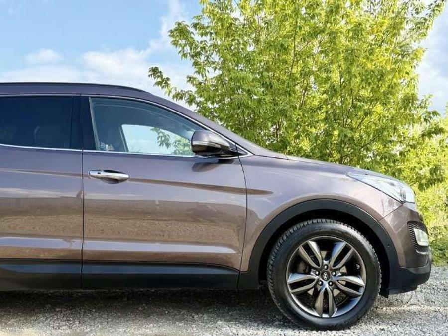 Brūns Hyundai Santa Fe 2014 Šauļi, ar dzinēja tilpumu 2.20 L un nobraukumu 233 tūkst. km par 14450 €, foto 11 vietnē AUTOMOTO.COM.LV