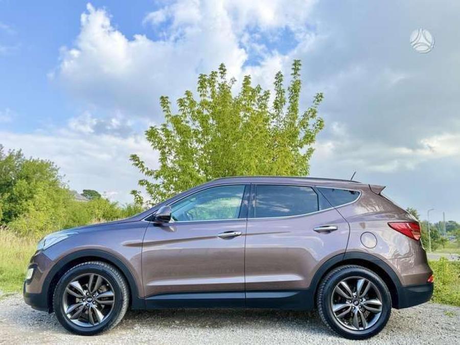 Brūns Hyundai Santa Fe 2014 Šauļi, ar dzinēja tilpumu 2.20 L un nobraukumu 233 tūkst. km par 14450 €, foto 14 vietnē AUTOMOTO.COM.LV