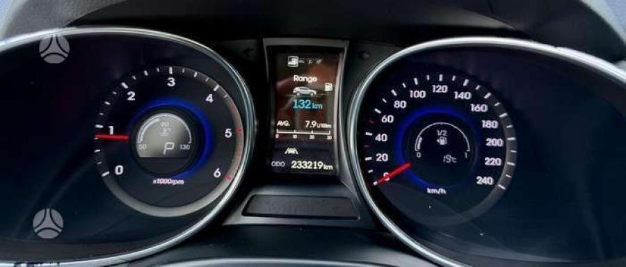 Brūns Hyundai Santa Fe 2014 Šauļi, ar dzinēja tilpumu 2.20 L un nobraukumu 233 tūkst. km par 14450 €, foto 45 vietnē AUTOMOTO.COM.LV