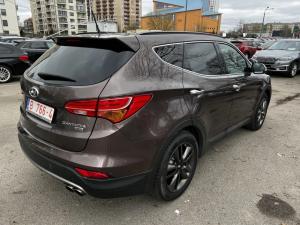Brūns Hyundai Santa Fe 2015 Rīga, ar dzinēja tilpumu 2.00 L un nobraukumu 261 tūkst. km par 13950 €, foto 7 vietnē AUTOMOTO.COM.LV