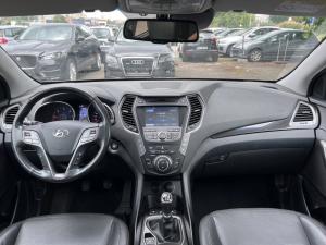 Brūns Hyundai Santa Fe 2015 Rīga, ar dzinēja tilpumu 2.00 L un nobraukumu 261 tūkst. km par 13950 €, foto 14 vietnē AUTOMOTO.COM.LV