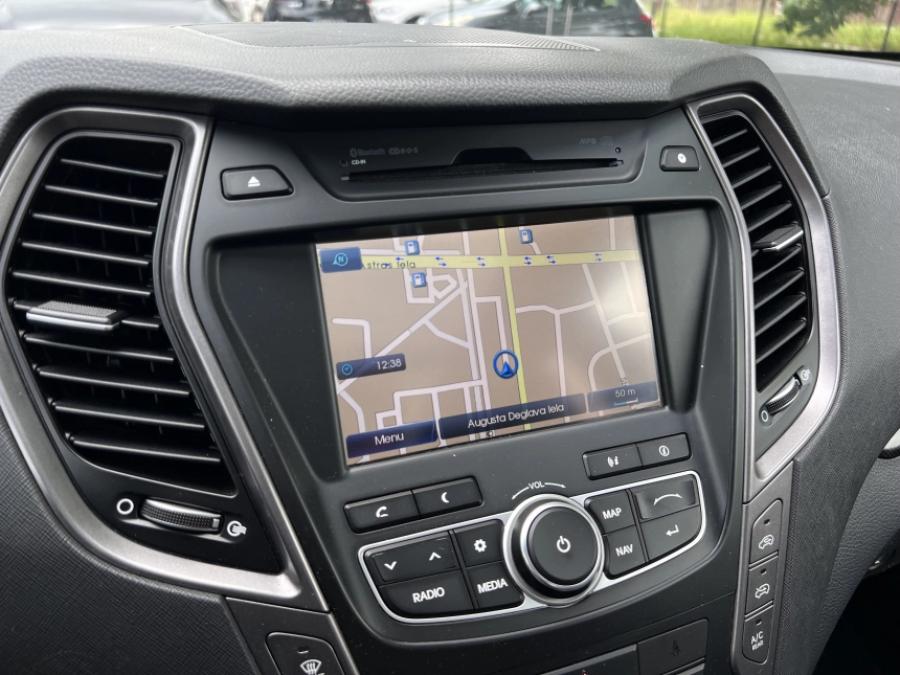 Brūns Hyundai Santa Fe 2015 Rīga, ar dzinēja tilpumu 2.00 L un nobraukumu 261 tūkst. km par 13950 €, foto 21 vietnē AUTOMOTO.COM.LV