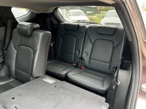 Brūns Hyundai Santa Fe 2015 Rīga, ar dzinēja tilpumu 2.00 L un nobraukumu 261 tūkst. km par 13950 €, foto 22 vietnē AUTOMOTO.COM.LV